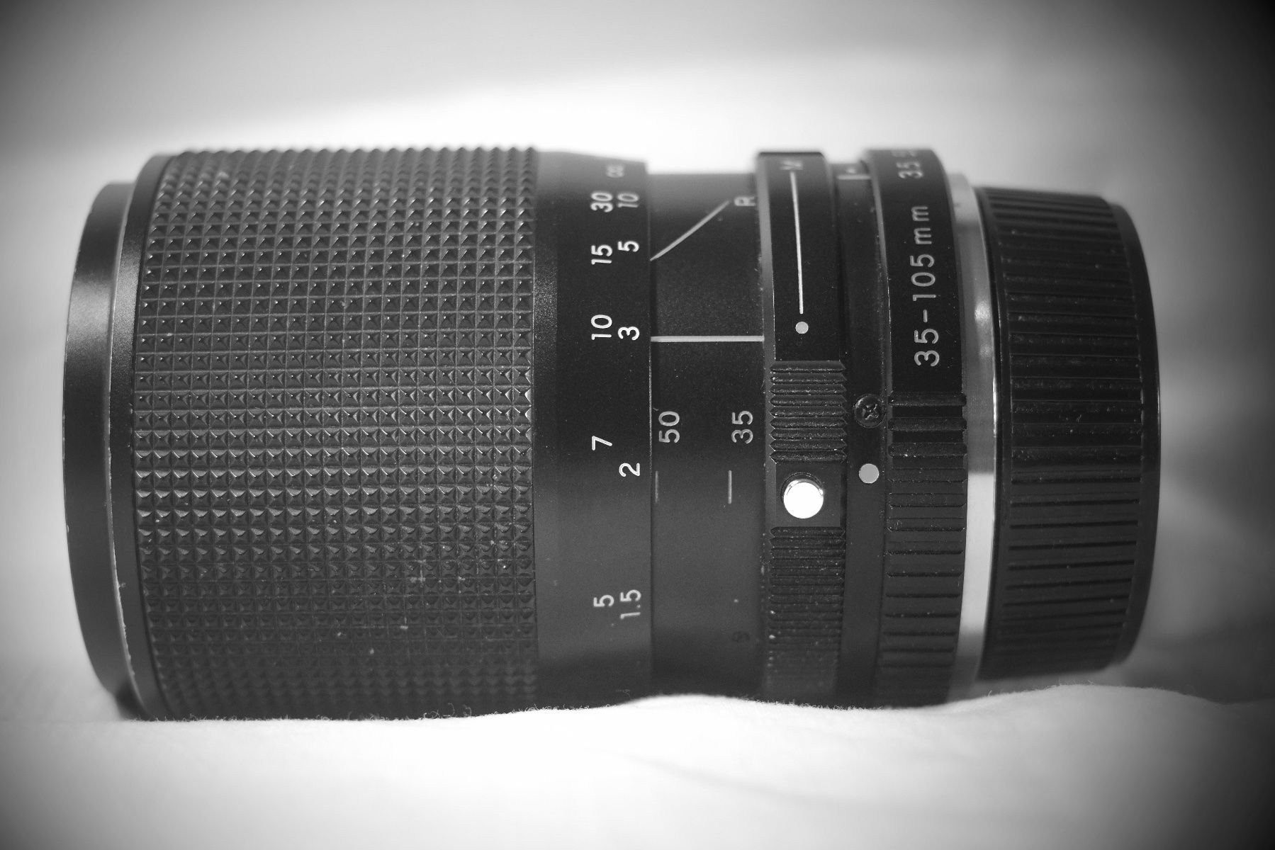 YASHICA ZOOM ML 35-105mm, 3.5-4.5 / C/Y-Bajonett, analog (Gebraucht) in ...