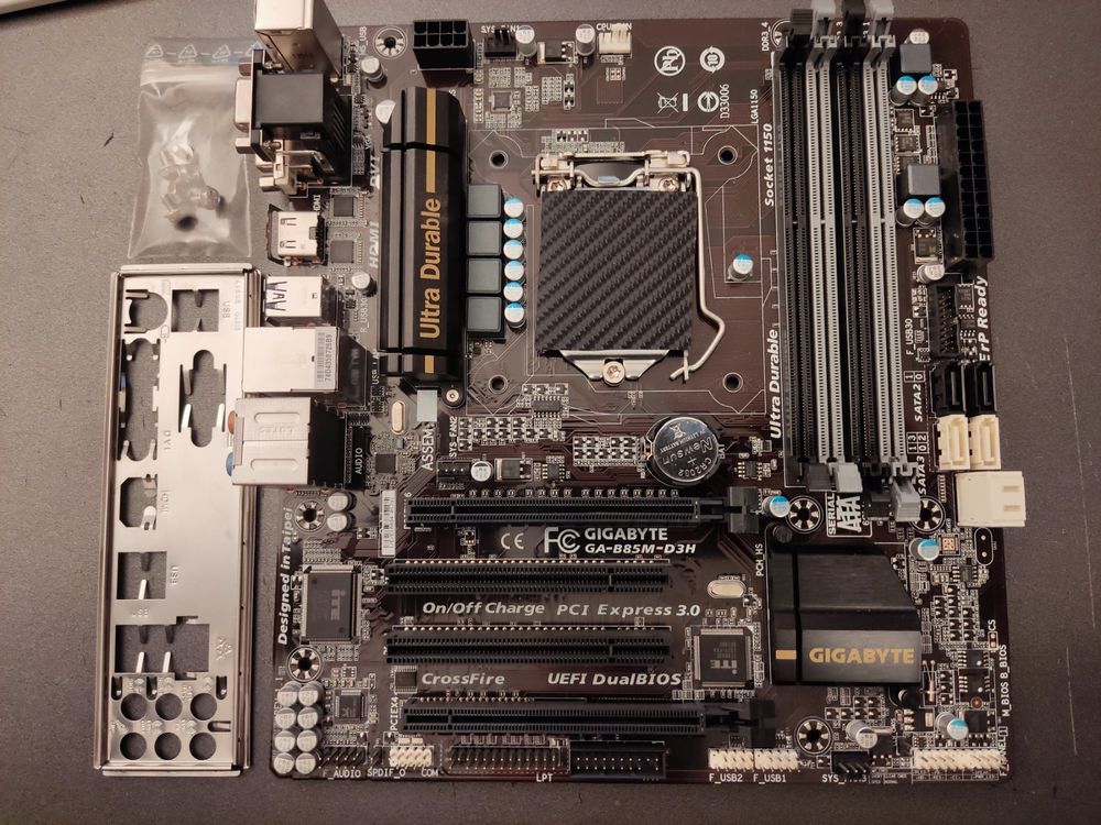Gigabyte GA-B85M-D3H mainboard Intel® B85 LGA 1150 mATX | Kaufen auf ...