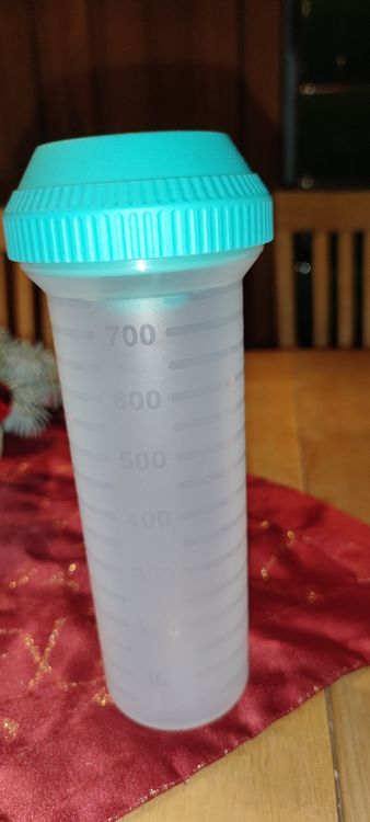 Tupper Shaker mit Schraub-Deckel und Mixrad | Kaufen auf Ricardo