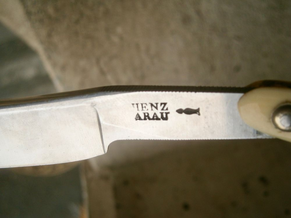 Messer Rasiermesser Henz Aarau (Gebraucht) in Burgdorf für CHF 5 – mit ...