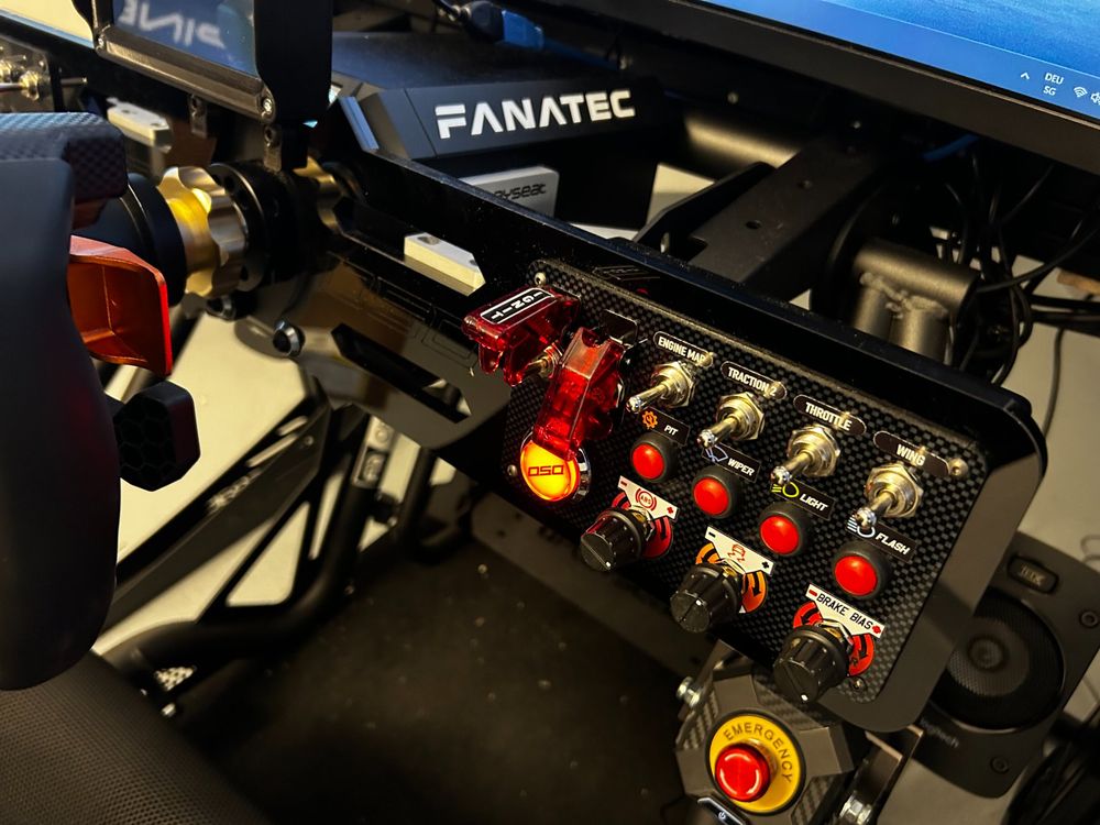 Simracing DSD ButtonBox für Fanatec DD1/DD2 | Kaufen auf Ricardo