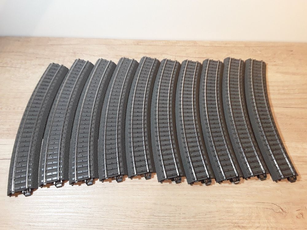 10 x Märklin 24230 _ C Gleis Gebogen R2 437,5mm 30°_ Spur H0 | Acheter sur Ricardo