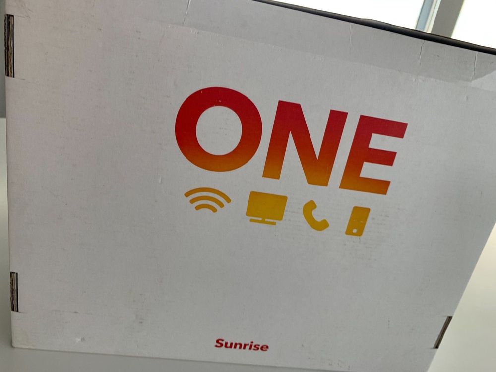 Sunrise TV and Internet Box - NEW (Neu (gemäss Beschreibung)) in Weggis ...
