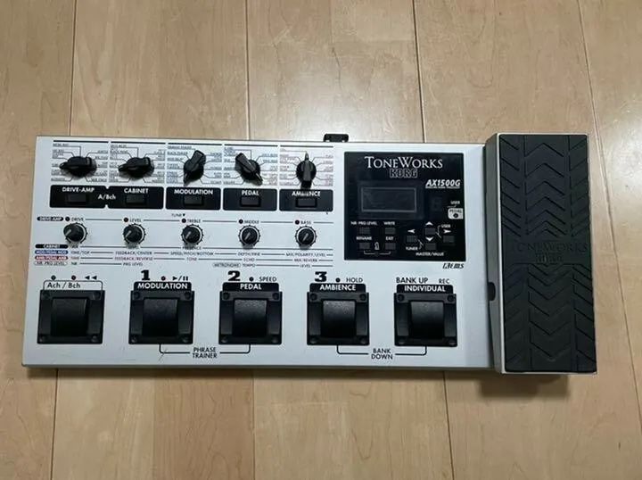 AX1500G F-GUITAR MULTI EFFECTS PROCESSOR (Gebraucht) in Schüpfheim für ...