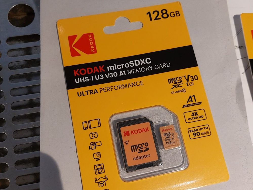 Kodak 128GB Micro SD Karte (Neu und originalverpackt) in Untervaz für CHF 15 – mit Lieferung auf ...