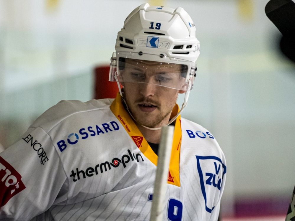 Original EVZ Helm Auswärts 2023/24 #19 Niklas Hansson | Kaufen auf Ricardo