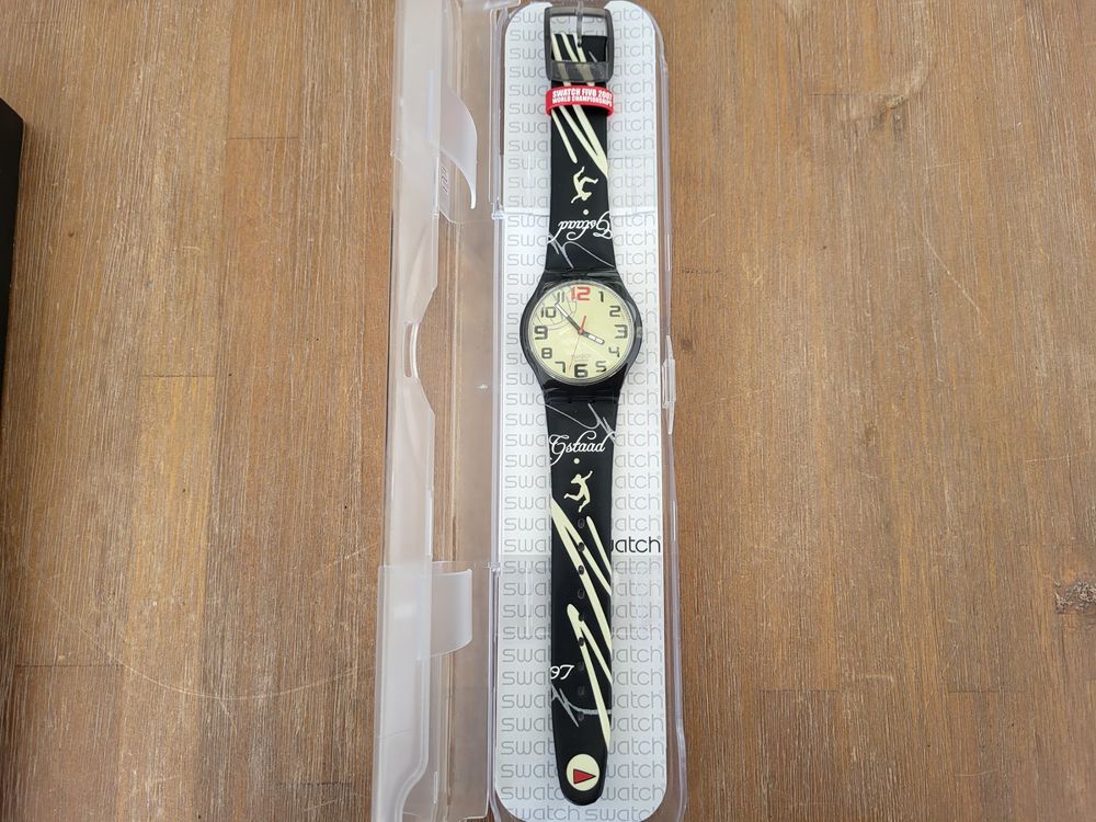 SWATCH SPECIAL FIVB SUMM101C GSTAAD SEHR SELTEN NEU (Neu und originalverpackt) in Lommiswil für ...