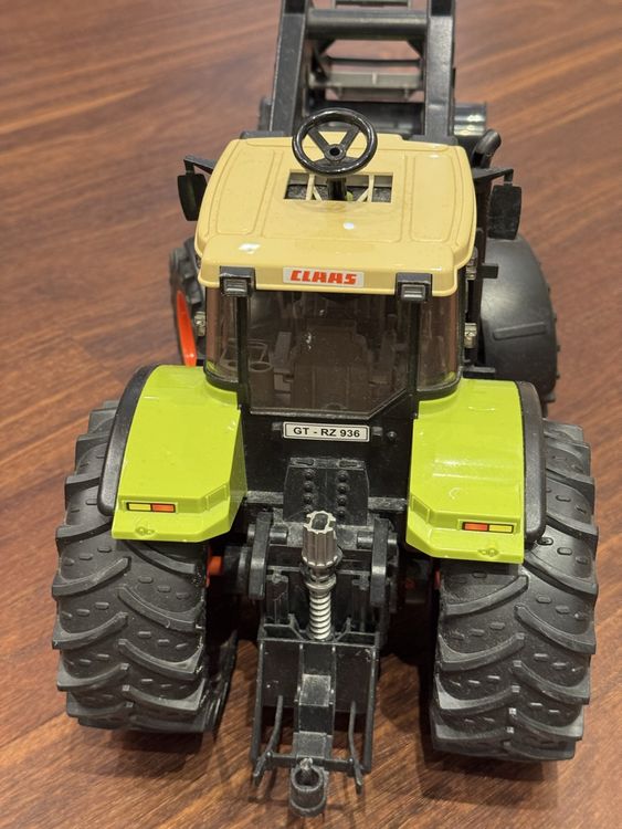 Bruder Claas Atles 936 RZ Traktor mit Frontlader (Gebraucht) in ...