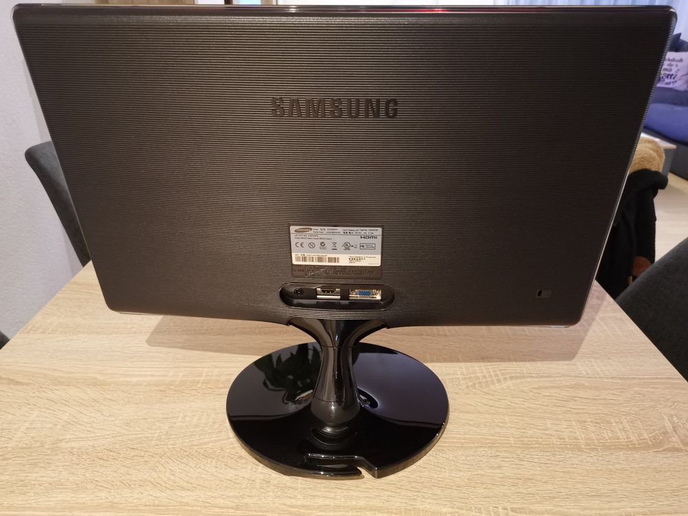 Samsung SyncMaster SA350 (Gebraucht) in Reichenburg für CHF 5 – nur ...