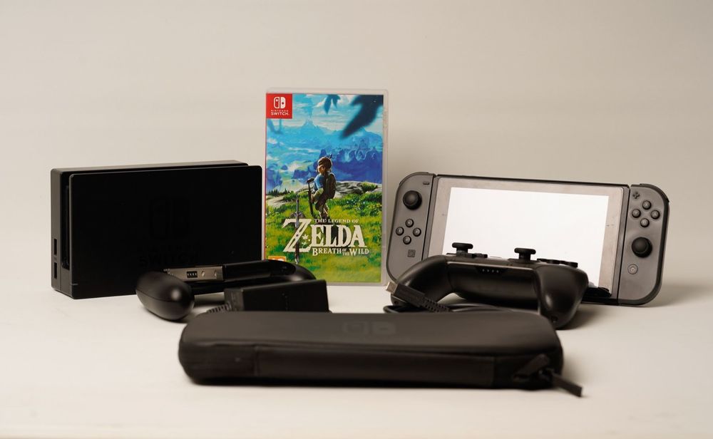 Nintendo Switch + Pro Controller + Zelda | Kaufen auf Ricardo
