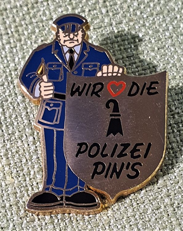 O440 - Pin Wir Lieben die Basler Polizei Pin's Nr. 148/250 (Gebraucht) in Reinach BL für CHF 3 ...