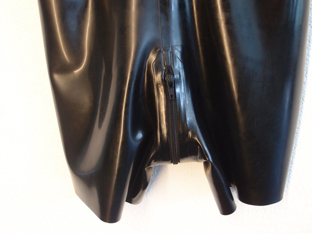 Latex Body Herren Demask Gr. L, mit 3wege-Reissverschluss (Gebraucht ...