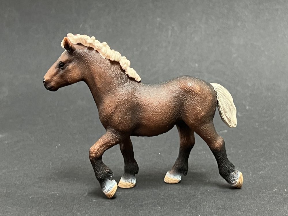 3 Schleich Pferde Schwarzwälder Stute Pferd Hengst Fohlen (Gebraucht) in Ennetbaden für CHF 22 ...