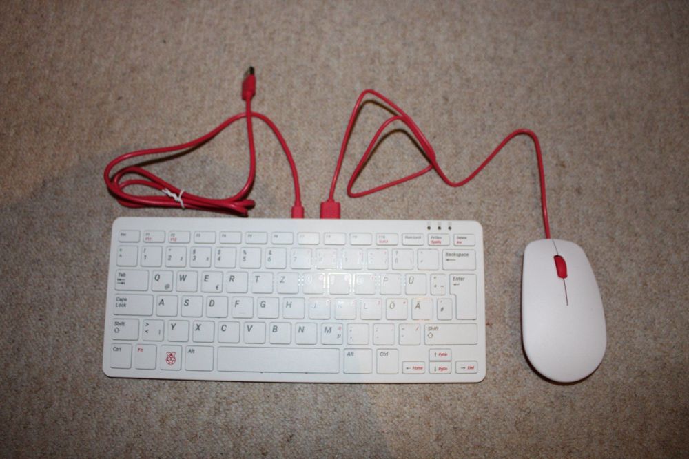 Raspberry Pi Tastatur und Maus (Gebraucht) in Märstetten für CHF 30 ...