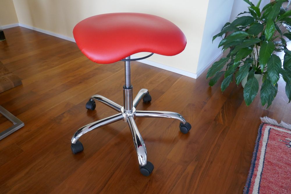 Roll-Hocker rot, Bürohocker, Therapiehocker, Arbeitshocker (Gebraucht ...