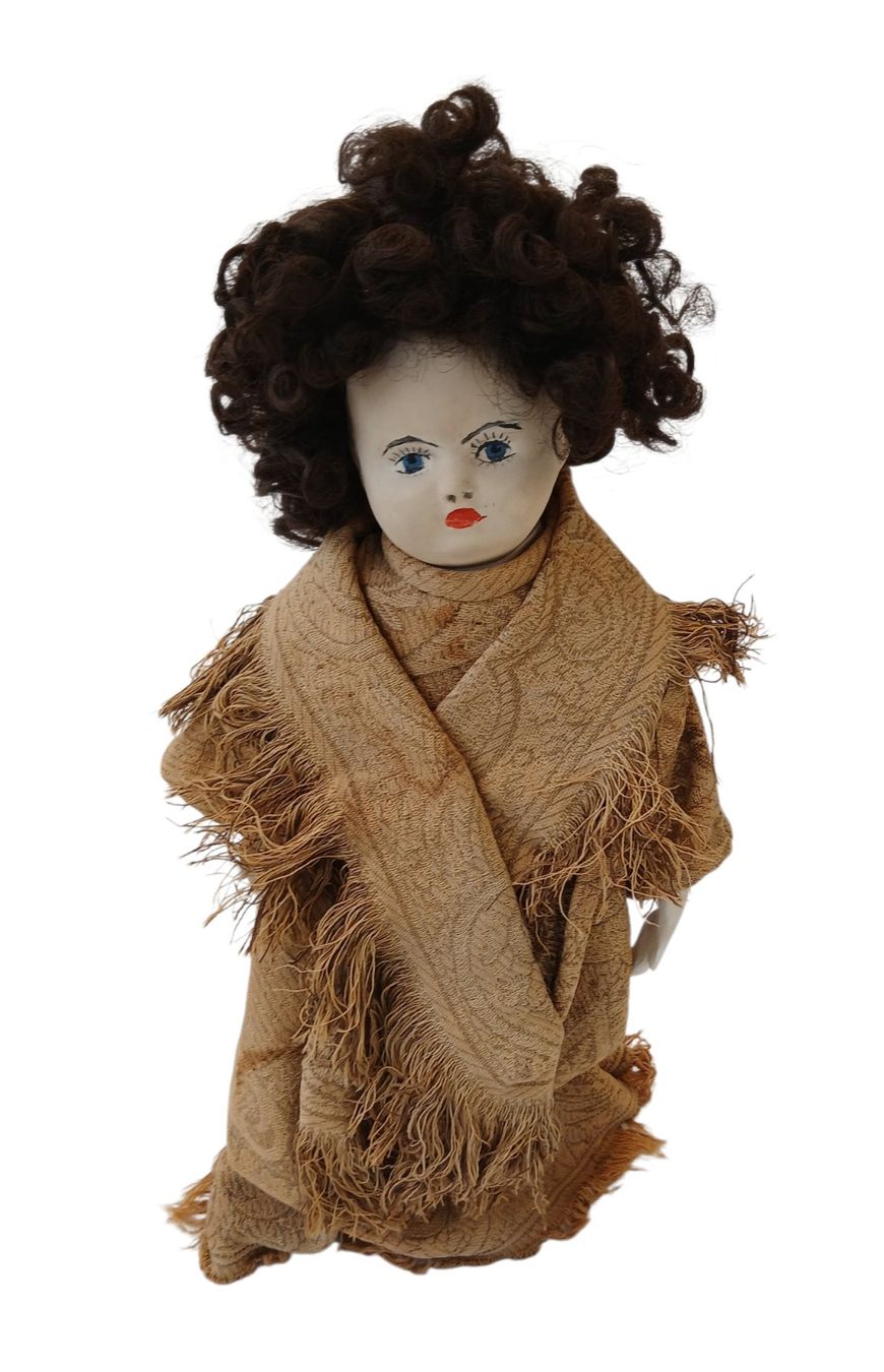 Schönes Puppenset 2 Stk. mit beigen Kleidern ab CHF 150.- (Gebraucht ...