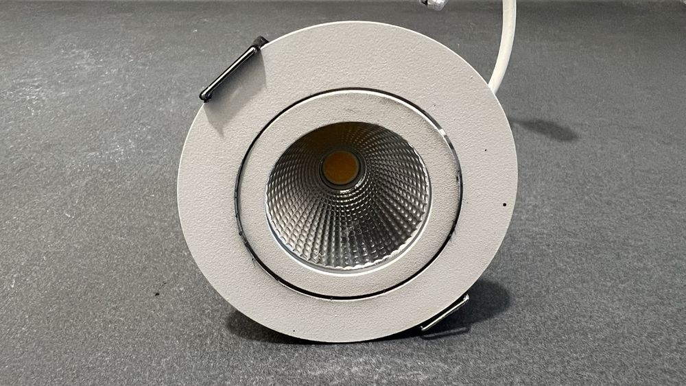 LED Spot DISC 230, 7W, Weiss, Warmes Licht, Neuwertig (Gebraucht) in ...