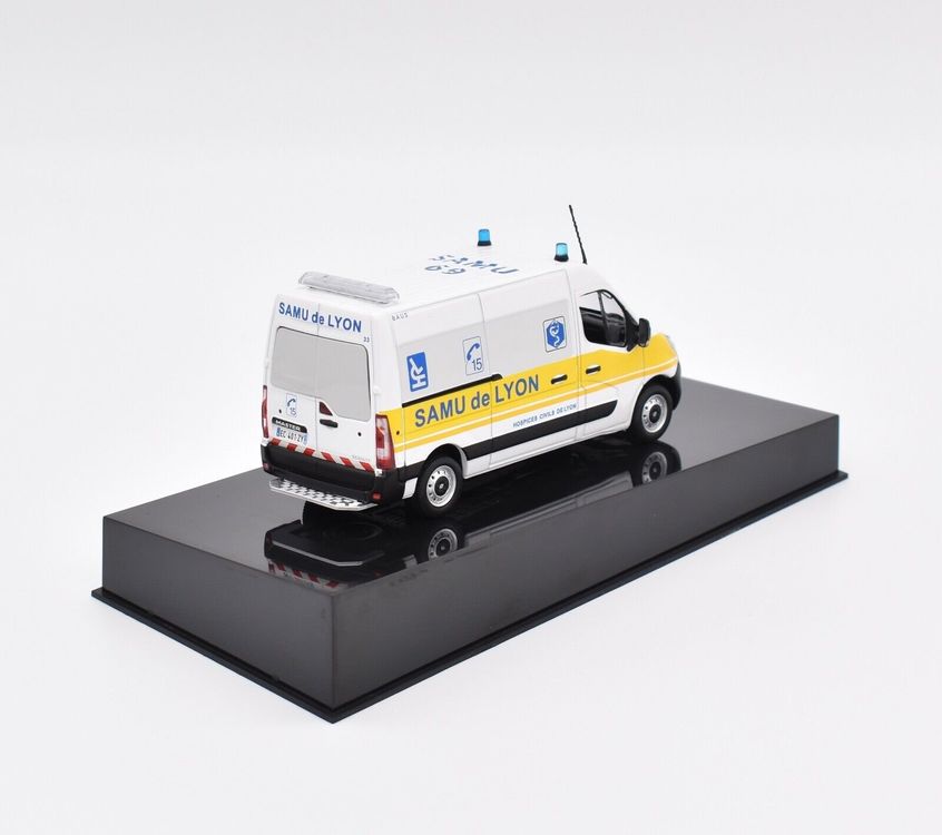 Renault Master III Phase II 2014-2019 "Krankenwagen SAMU de (Neu und ...