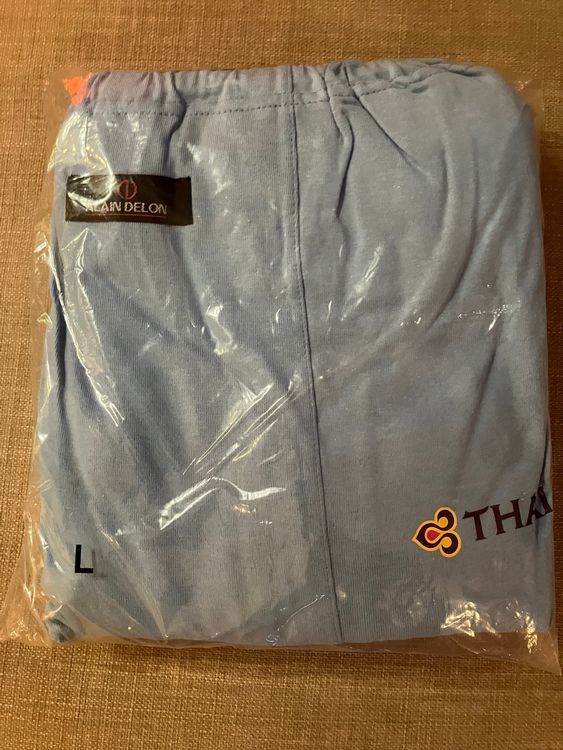 Thai Airways Pyjama - L (NEU) blau (Neu und originalverpackt) in Winkel ...