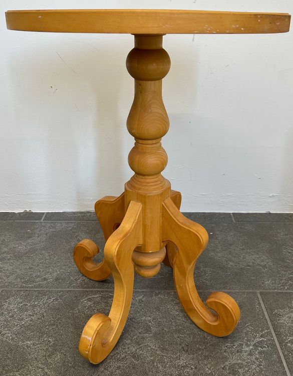 Alter Beistelltisch mit Hocker Holz Rund (Gebraucht) in Reigoldswil für CHF 49 – nur Abholung ...