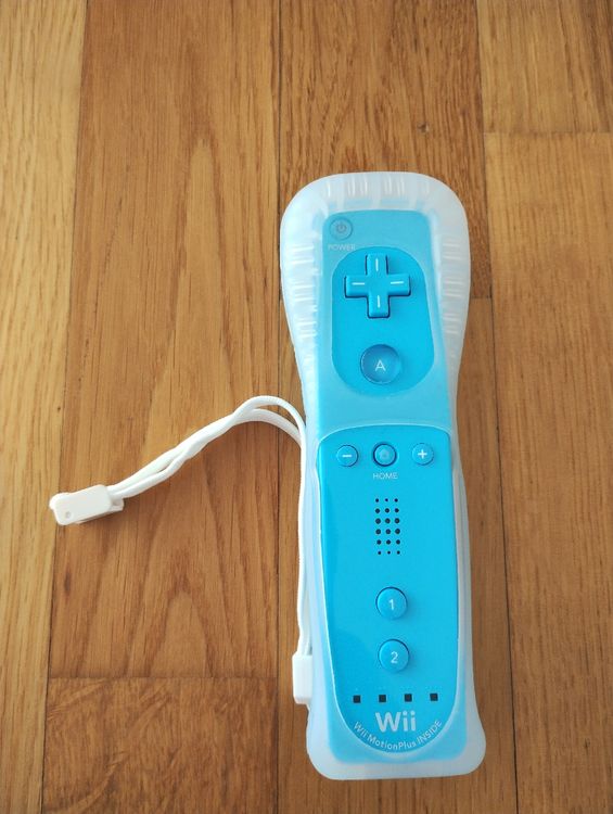 Nintendo Wii Remote Controller - Blue - MotionPlus Inside | Kaufen auf ...