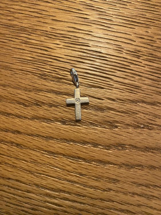 Thomas Sabo Charm Kreuz (Gebraucht) in Muri AG für CHF 16.9 – mit Lieferung auf Ricardo kaufen