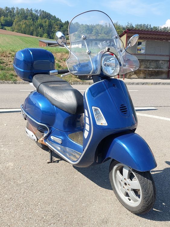 Piaggio Vespa GT 125 Roller Scooter Topcase defekt ab 1Fr.- | Kaufen auf Ricardo
