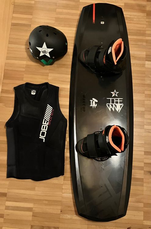 Wakeboard Jobe Vanity 136cm inkl. Boots, Prallschutz, Helm (Gebraucht ...
