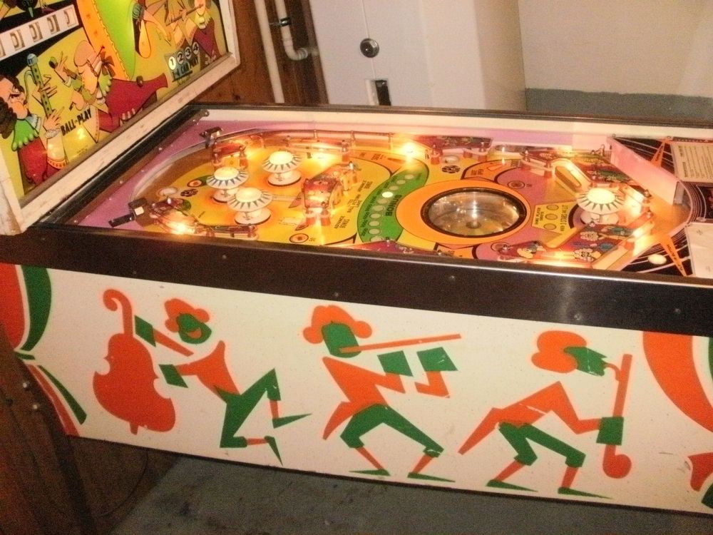 Flipper , Flipperkasten Fan-Tas-Tic 1972 (Gebraucht) in Buchs für CHF ...