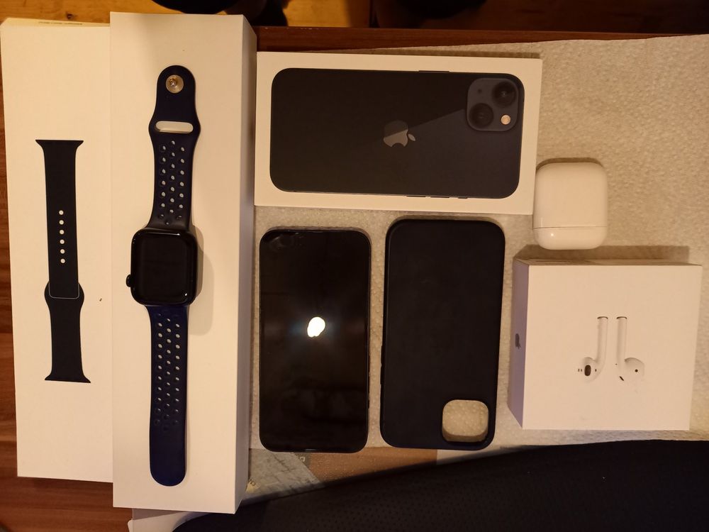 IPhone 13 + Watch Series 7 Cellular 45mm Alu + AirPods | Kaufen auf Ricardo