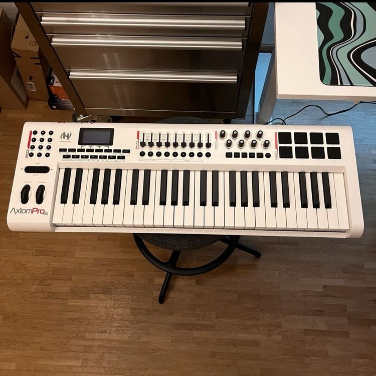Axiom Pro Keyboard (Neu (gemäss Beschreibung)) in Stäfa für CHF 80 ...
