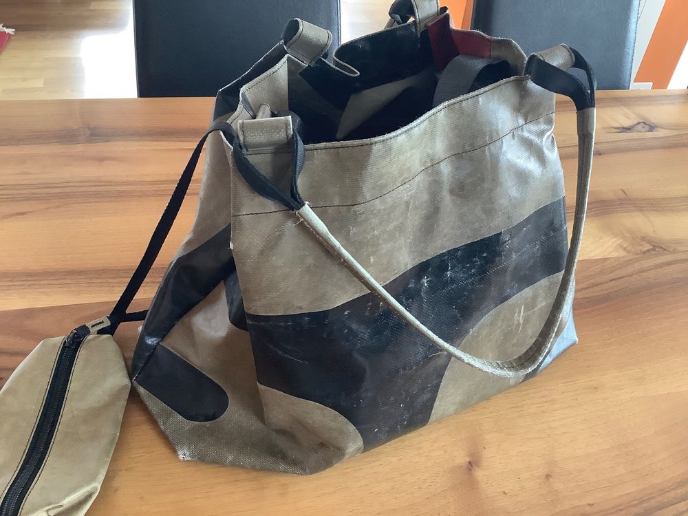 Freitag Tasche Sally (Gebraucht) in Roggwil /BE für CHF 70 – mit ...