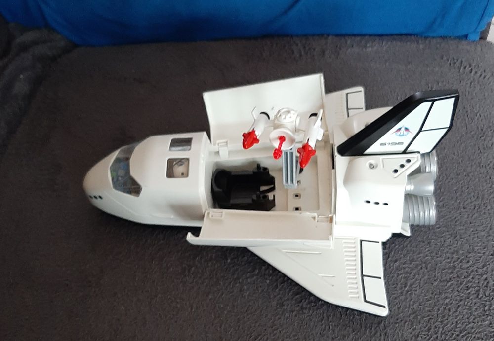 Playmobil Space Shuttle Mission Geo (Gebraucht) in Breitenbach für CHF ...