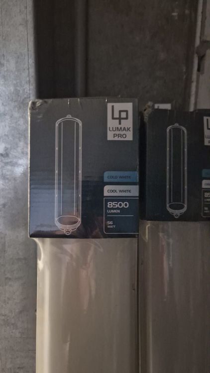 LUMAK PRO LED Feuchtraum Wannenleuchte IP65 56W 8500 lm (Neu und ...