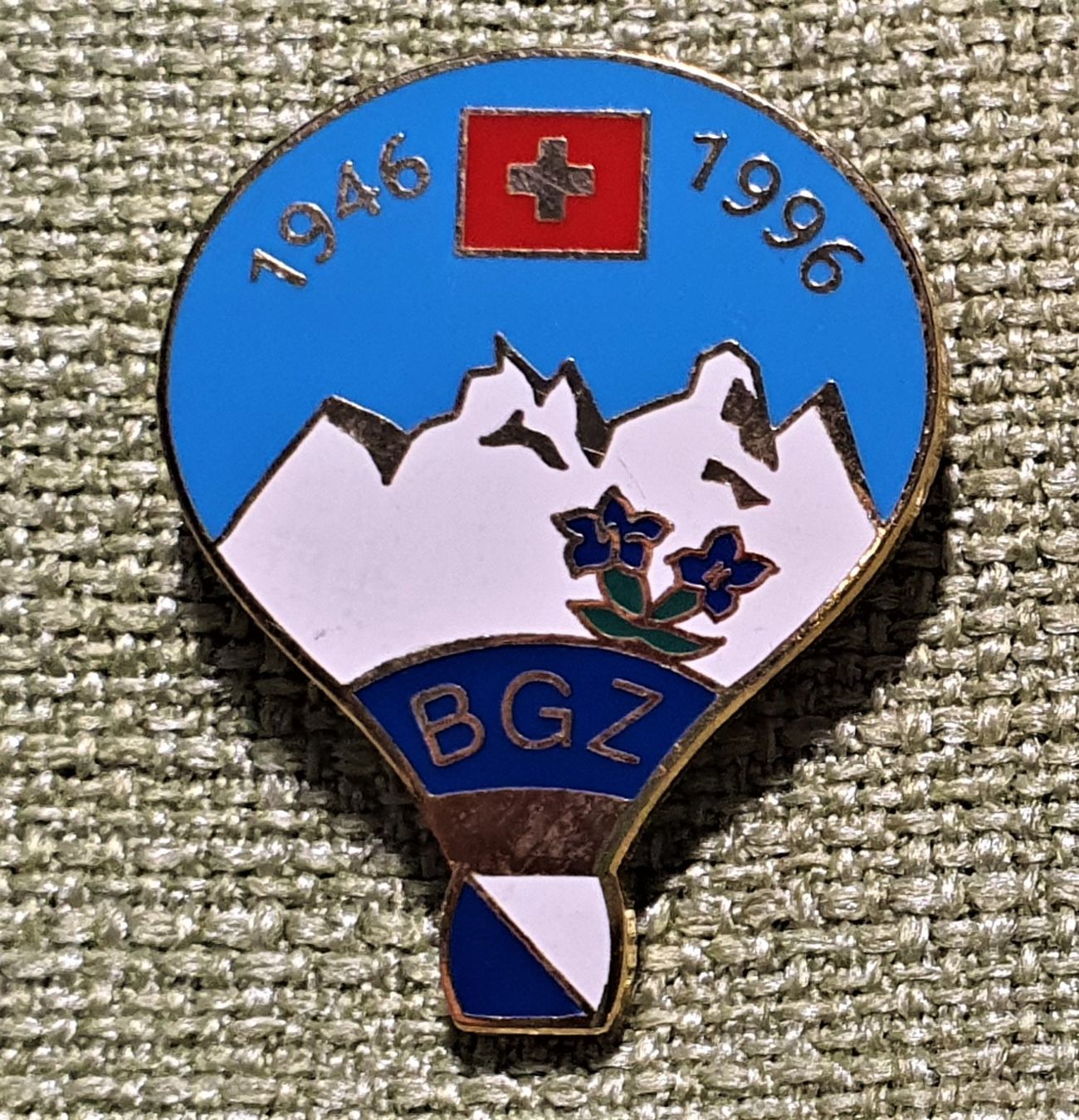 M835 - Pin Ballon Schweiz 1946 - 1996 BGZ Zürich Auflage 666 (Gebraucht ...