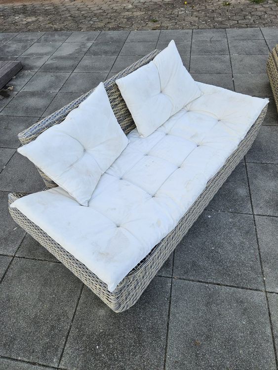 Garten Lounge Set Rattan | 2 Sofas, 2 Tische (Gebraucht) in ...