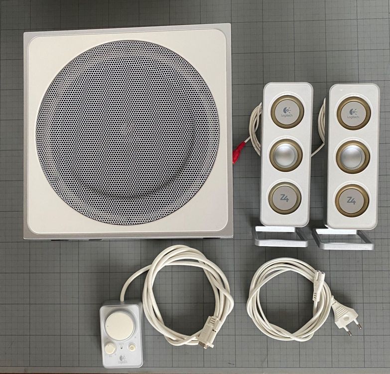 Logitech Z4 2.1 Speaker System (Gebraucht) in Savognin für CHF 1 – nur ...
