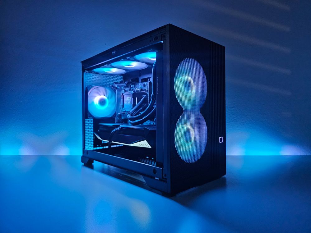 Gaming PC Ignis🔥Ryzen 5.4GHZ + RX 9060 XT | DDR5 6000MHz (Neu und ...
