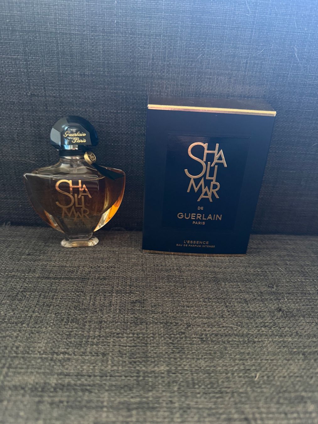 Shalimar L’essence 5ml (D'occasion) à Orbe pour CHF 7 – avec livraison ...