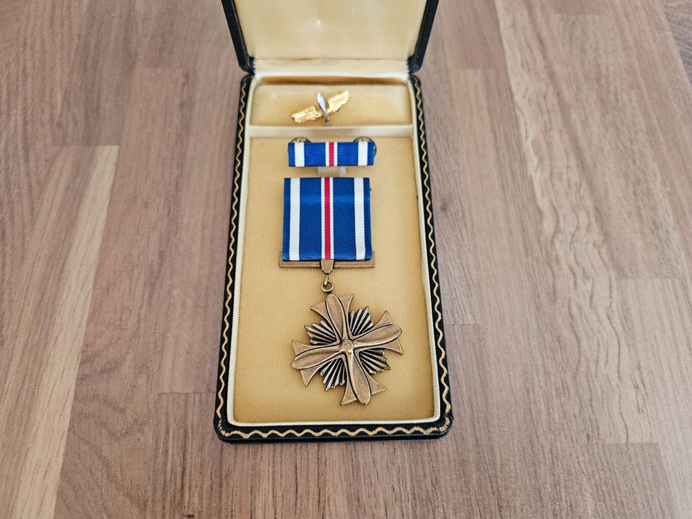 U.S. WW2 Distinguished Flying Cross (Gebraucht) in Chur für CHF 32 ...