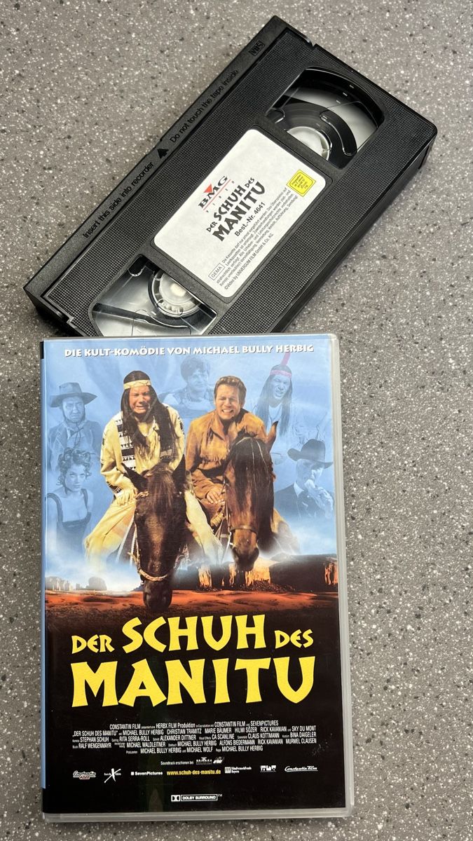 Der SCHUH des MANITU, Video, VHS, Bully Herbig (Gebraucht) in Eschenbach (SG) für CHF 5 – mit ...