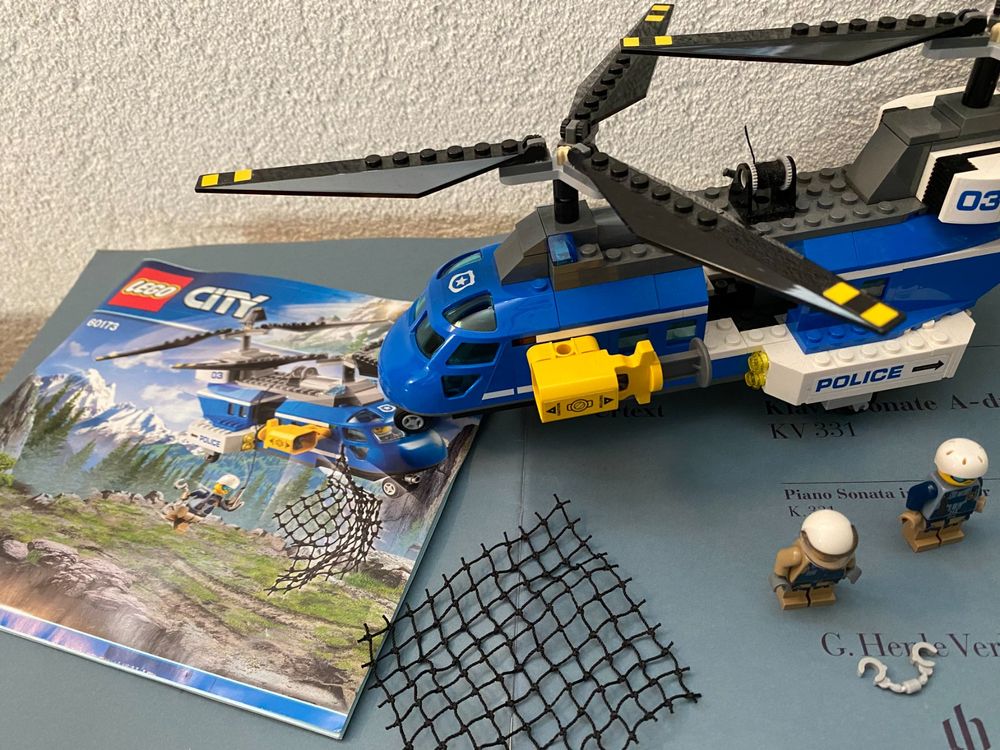 Lego City Hubschrauber 60173 mit Piloten | Kaufen auf Ricardo