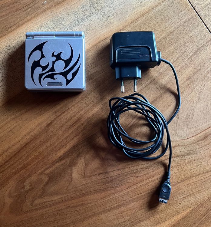 Game Boy Advance SP Tribal Edition (Gebraucht) in Davos Platz für CHF ...