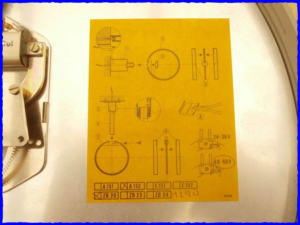 NEBENUHR 31cm - Moser-Baer Sumiswald - 24-60V - Mod. A152 | Kaufen auf ...