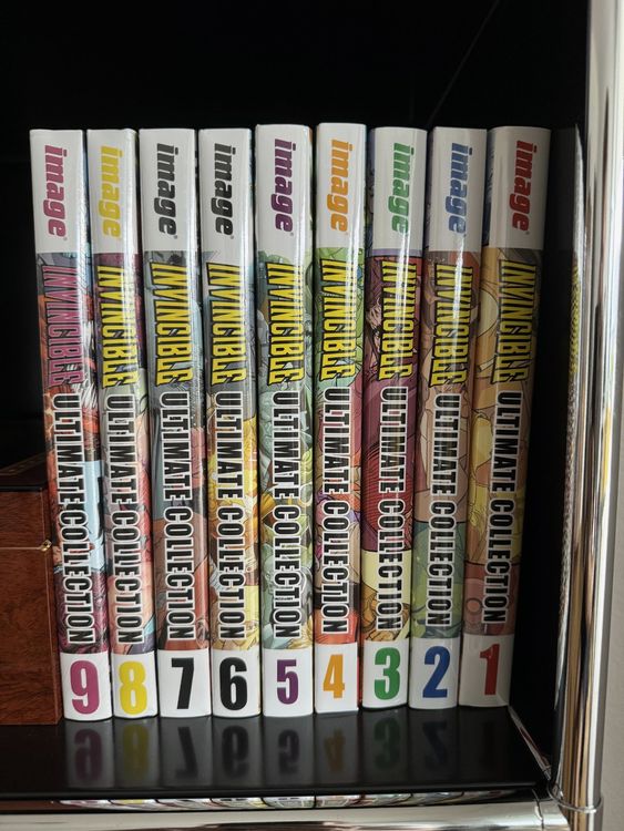 Invincible Ultimate Edition 1-9 | Kaufen auf Ricardo