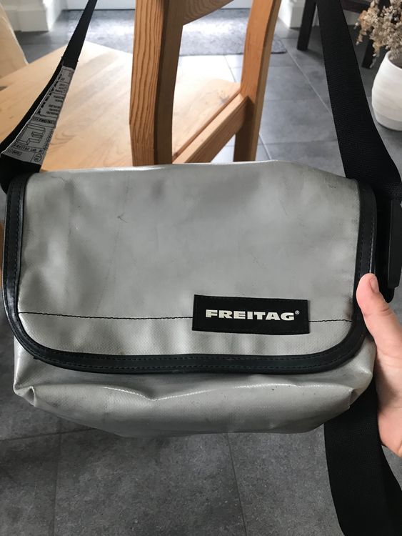 Freitag Small Messenger Bag | Kaufen auf Ricardo