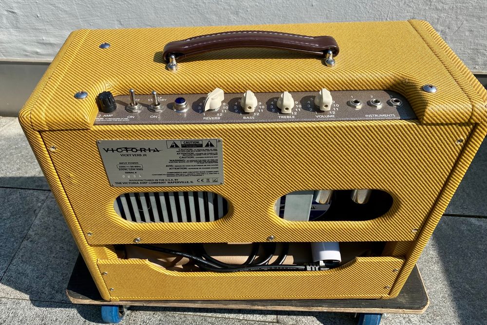 Victoria Vicky Verb mit Federhall, sehr seltene GELEGENHEIT (Gebraucht ...