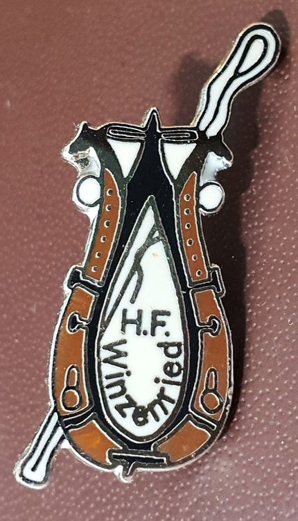 R602 - Pin H.F. Winzenried / Pferde Material | Kaufen auf Ricardo