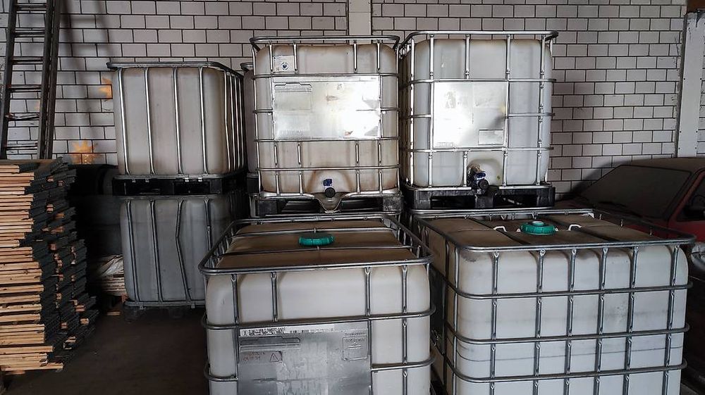 IBC Wassertank 1000L Gebraucht (Gebraucht) in Büttenhardt für CHF 40 ...