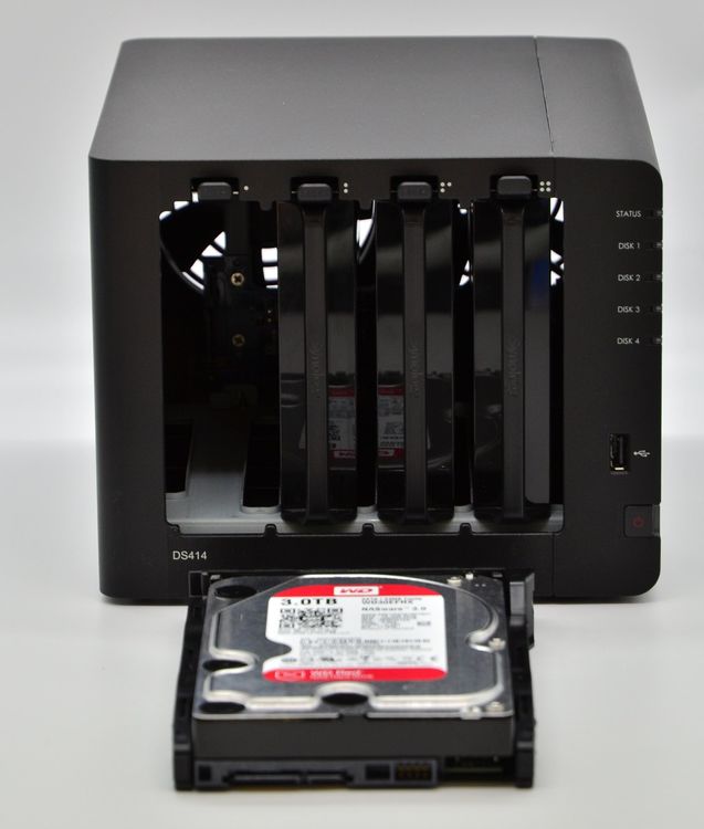Synology DS-414 inkl 4 x 3 Terra WD RED | Kaufen auf Ricardo